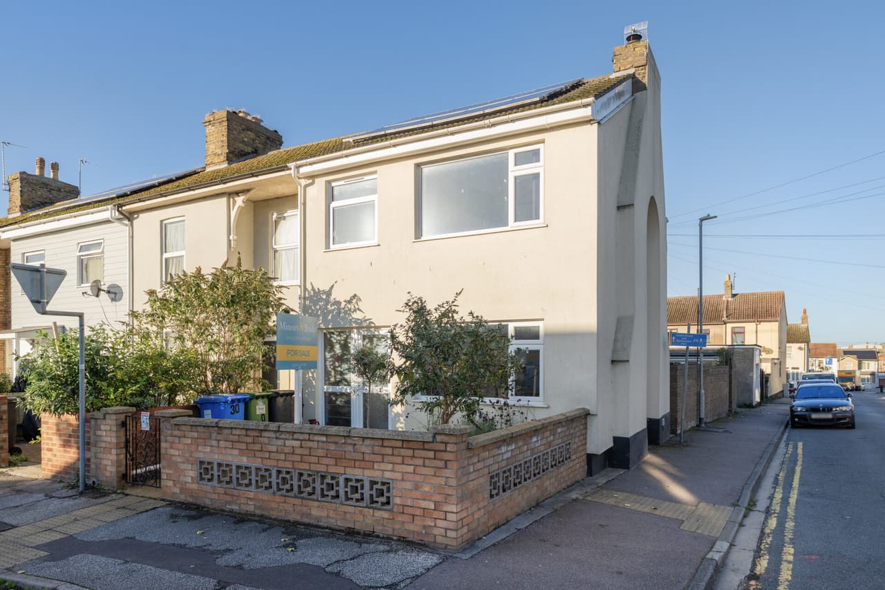 Properties for sale in Lowestoft | Minors&Brady