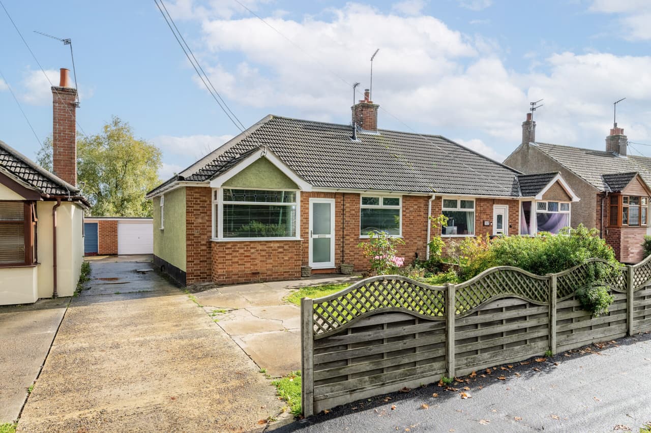 Bungalows for sale in Lowestoft | Minors&Brady