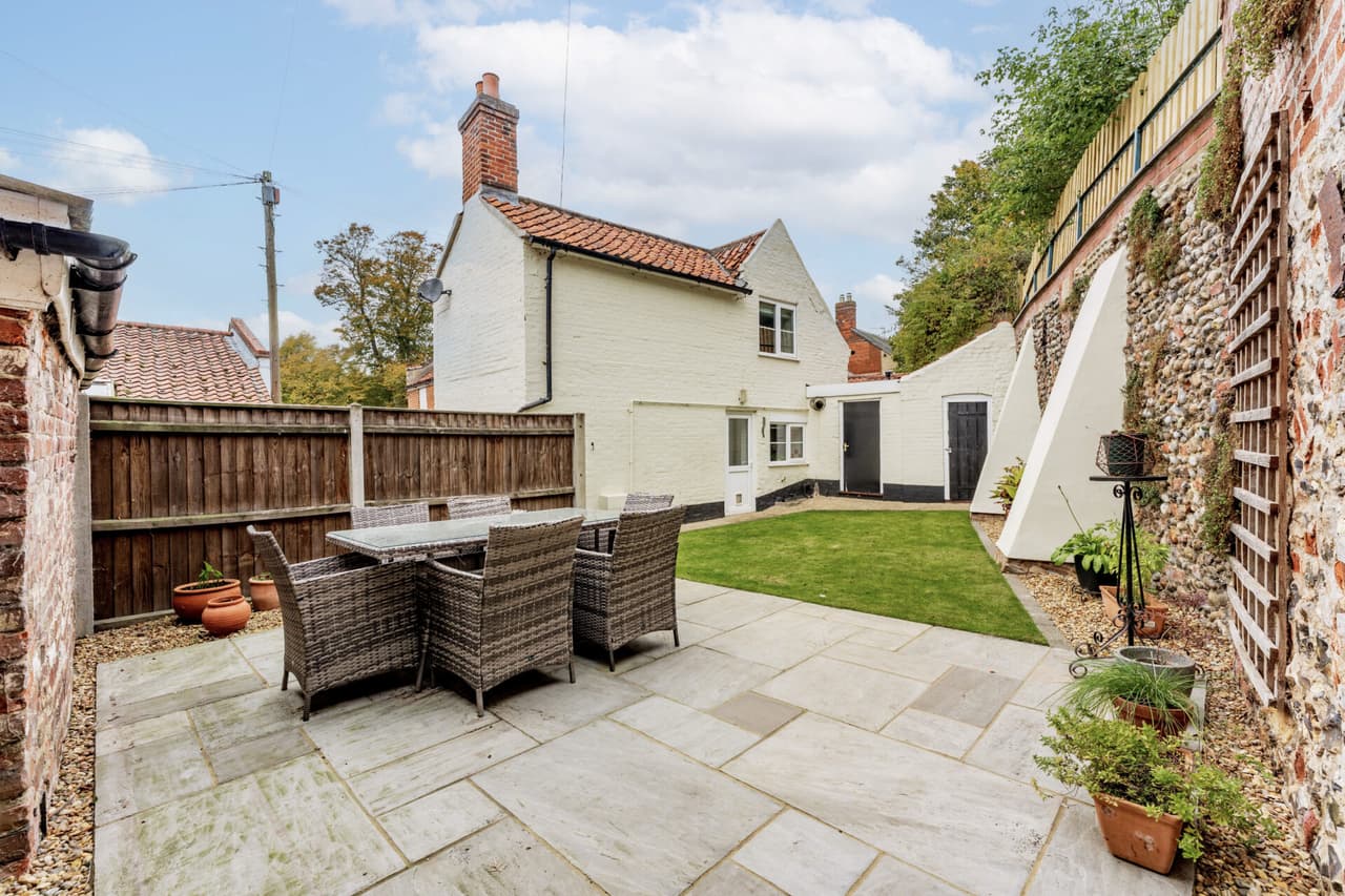 Properties for sale in Coltishall | Minors&Brady